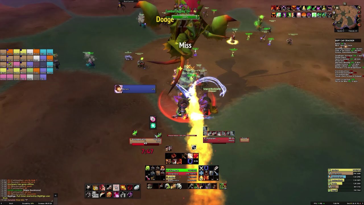 WOW Classic: Princess Huhuran 1800 Threat Per Second Tank POV ...