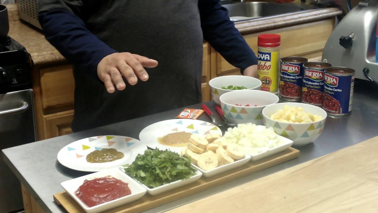 Spanish Red Beans (Habichuelas Rojas) - YouTube