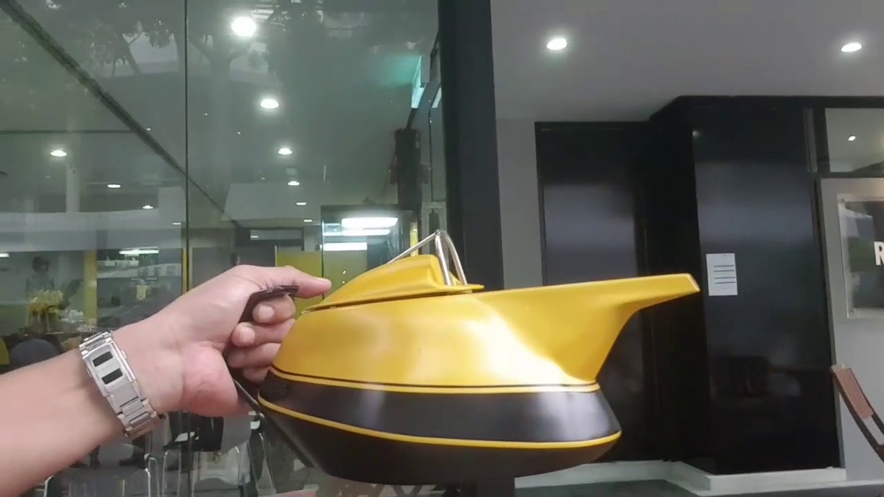 The Renault Sport F1 Teapot is why Formula One is so cool - YouTube