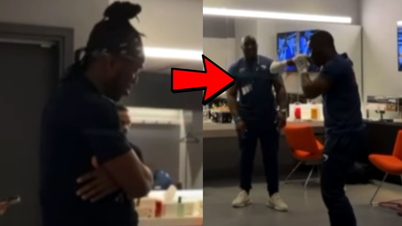 KSI WATCHES DEJI TRAINING MOMENTS BEFORE MAYWEATHER FIGHT! - YouTube