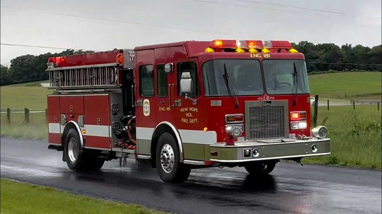 Engine 181 Responding to a possible structure fire | New Hope Volunteer ...