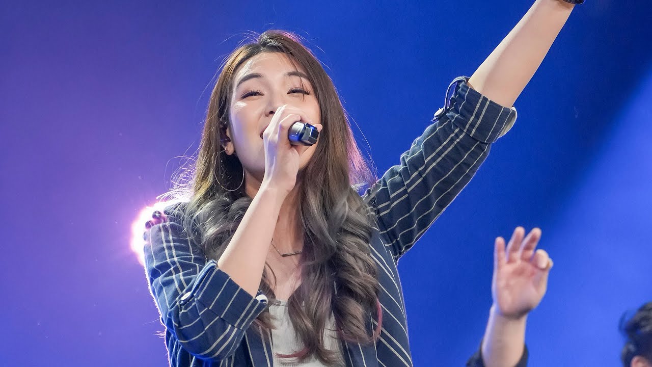 CityWorship: My Redeemer Lives // Vivienne Jessica Wong @City Harvest ...
