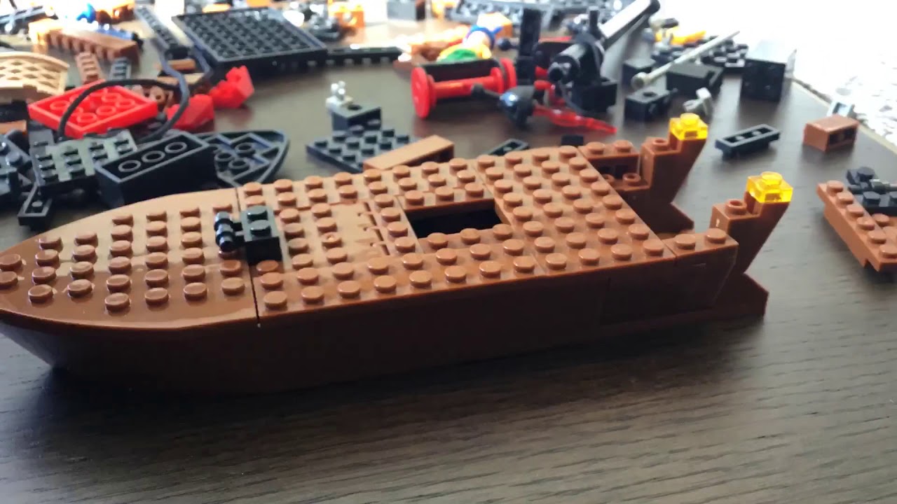Some Lego Rip-off Pirate ship unboxing & speedbuild - YouTube