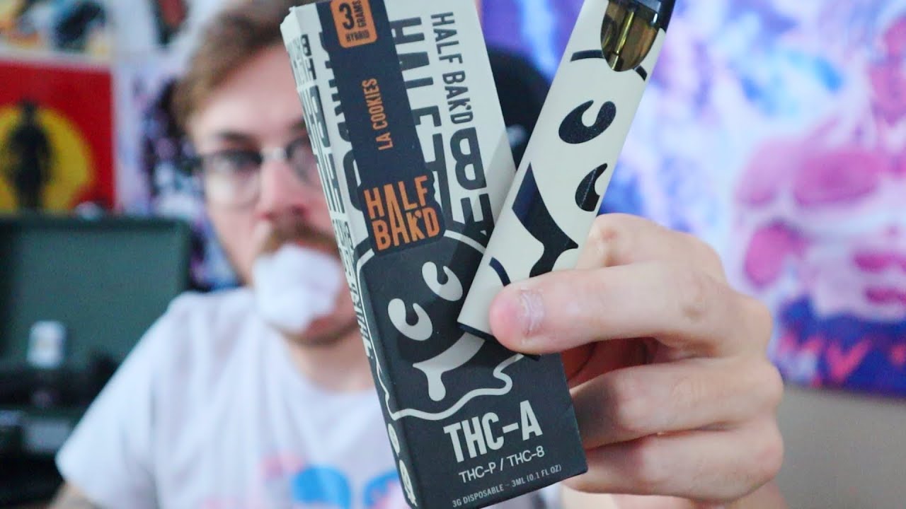 TRYING MY FIRST THCA PEN - YouTube