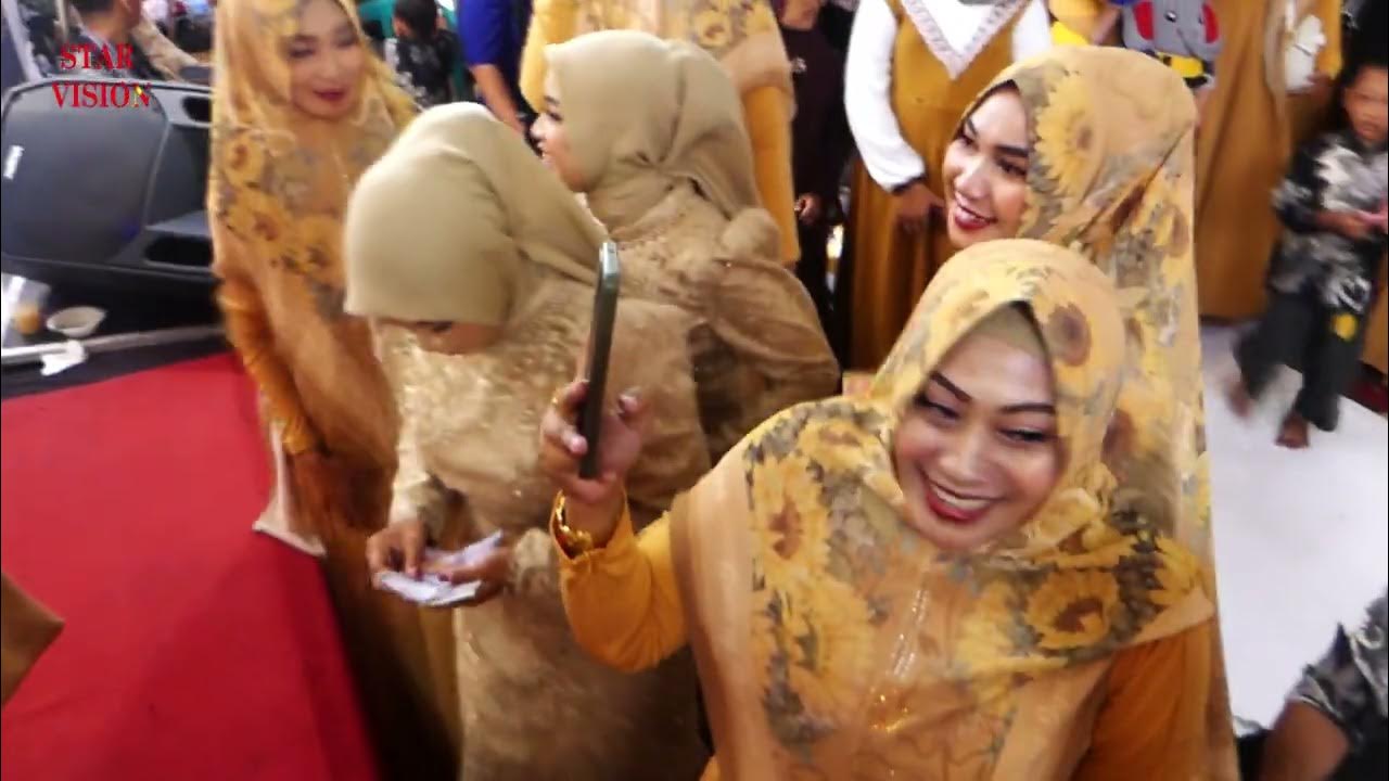 Yang lagi viral.." ikan dalam kolam" Tasya Rosmala Live in Turirejo - YouTube