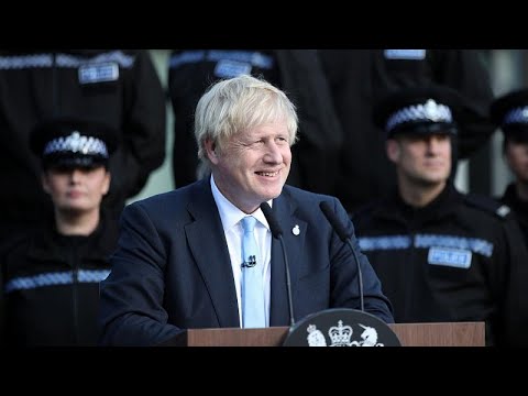 Boris Johnson'a bir İngiliz'in 'Lütfen kasabamdan ayrıl' çıkışı viral oldu