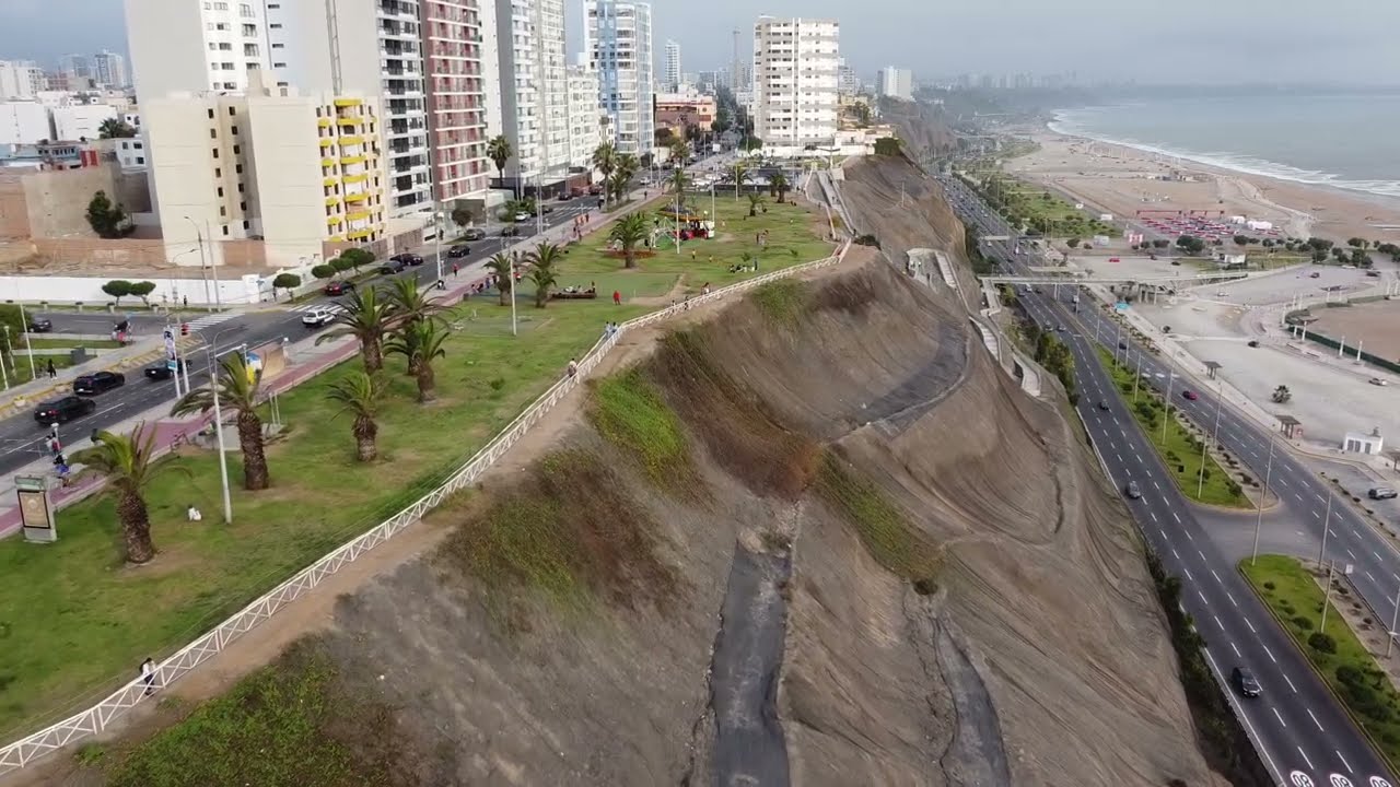Malecon Bertolotto, San Miguel. - YouTube