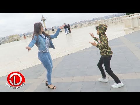Новая Лезгинка 2018 Девушка Танцует С Парнями Очень Классно В Парке В Баку