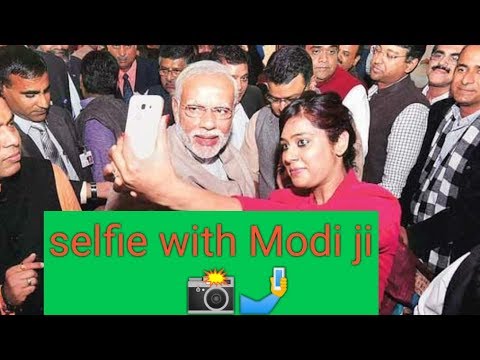 Selfie with Modi ji|PM taking selfie|PM Narendra Modi - YouTube