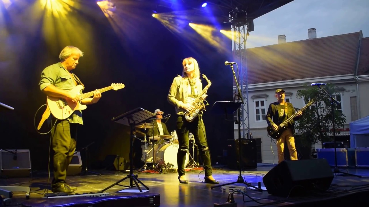 The Messengers Band - YouTube