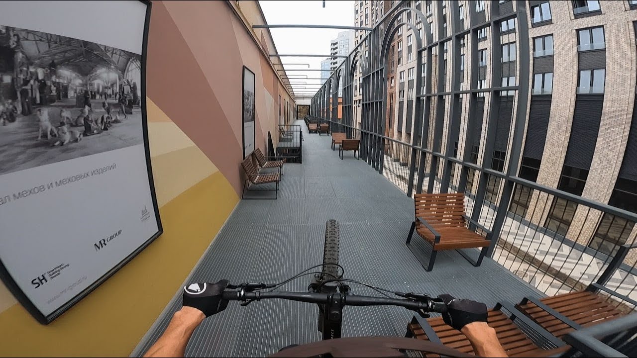 Стрит-Эндуро по Москве/GoPro/Giant bicycles - YouTube