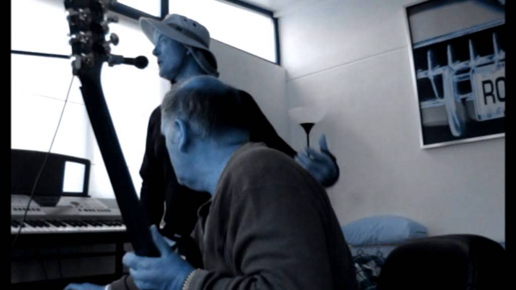 Real World - Rare footage of Dave & AJ working together in the studio ...