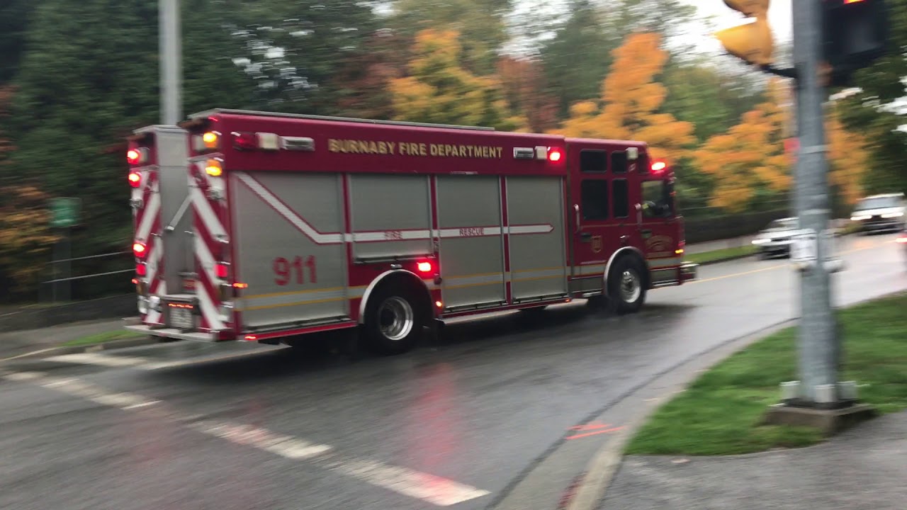 Burnaby Fire Department - Rescue 1 Responding - YouTube