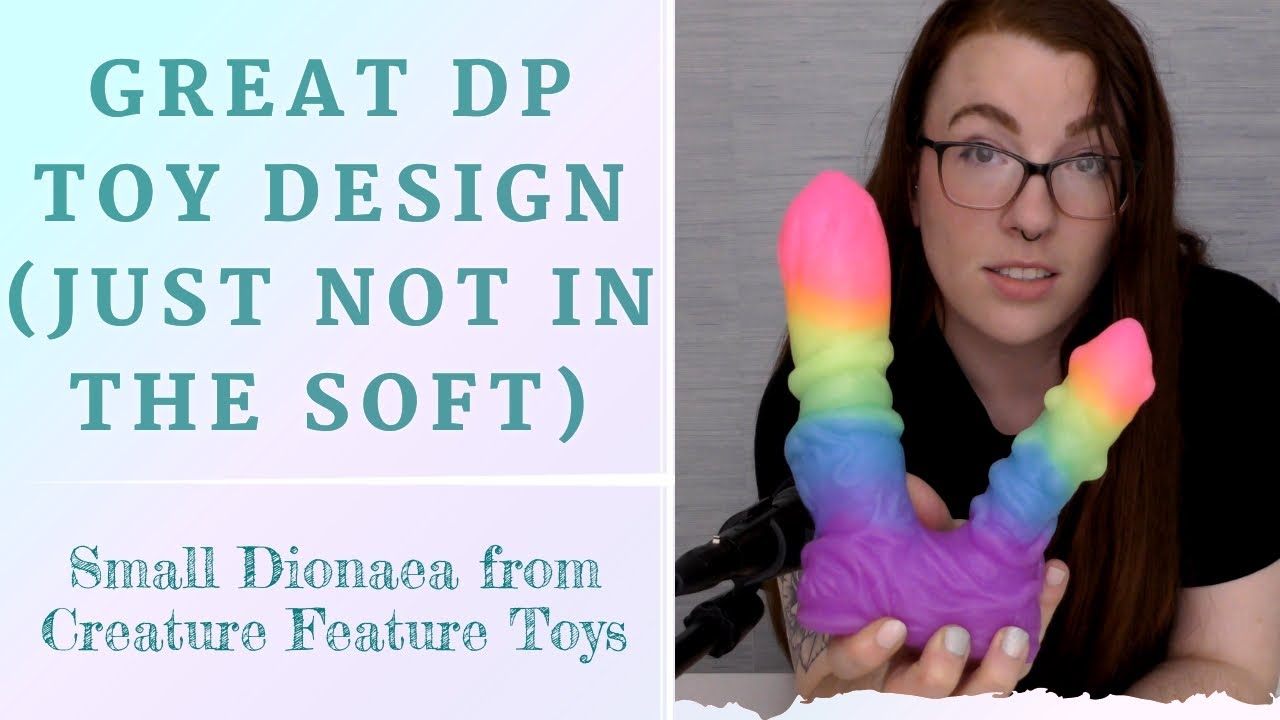 Reviewing Dionaea from Creature Feature Toys - YouTube