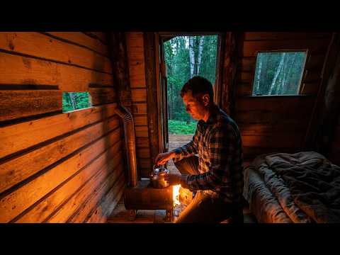 ПОСЛЕ ДОЖДЯ от ЗАКАТА до РАССВЕТА в ЛАЧУГЕ | ЛЕСНАЯ ПОХЛЕБКА