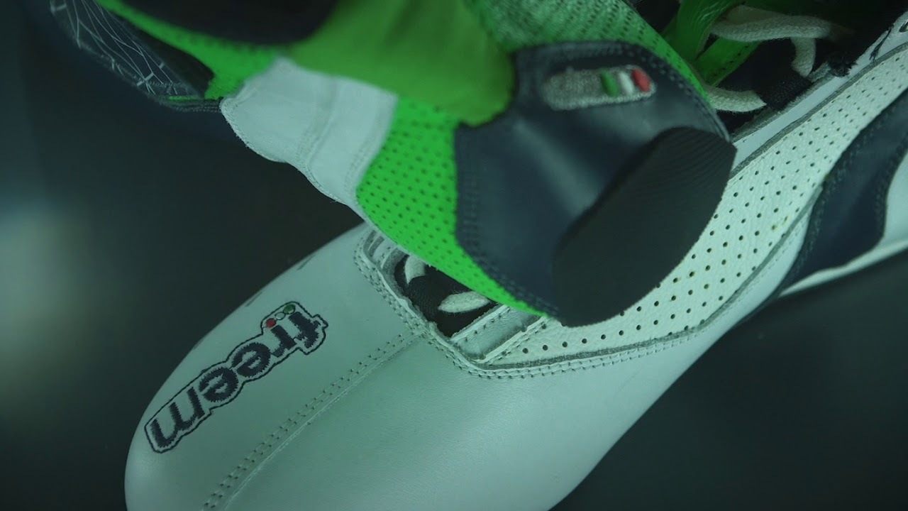 S19 & S19PLUS SHOES - YouTube
