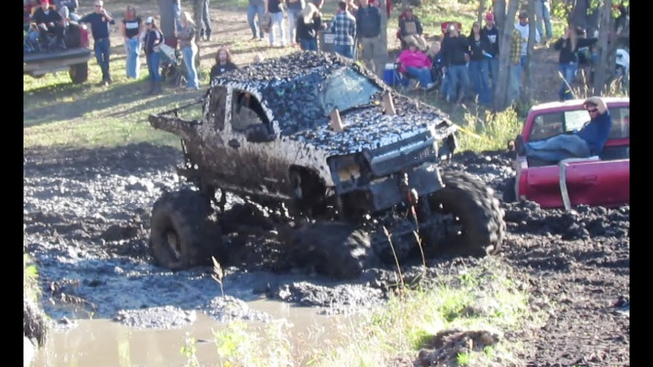 White Chevy Mudding At Perkins Mud Bog - YouTube