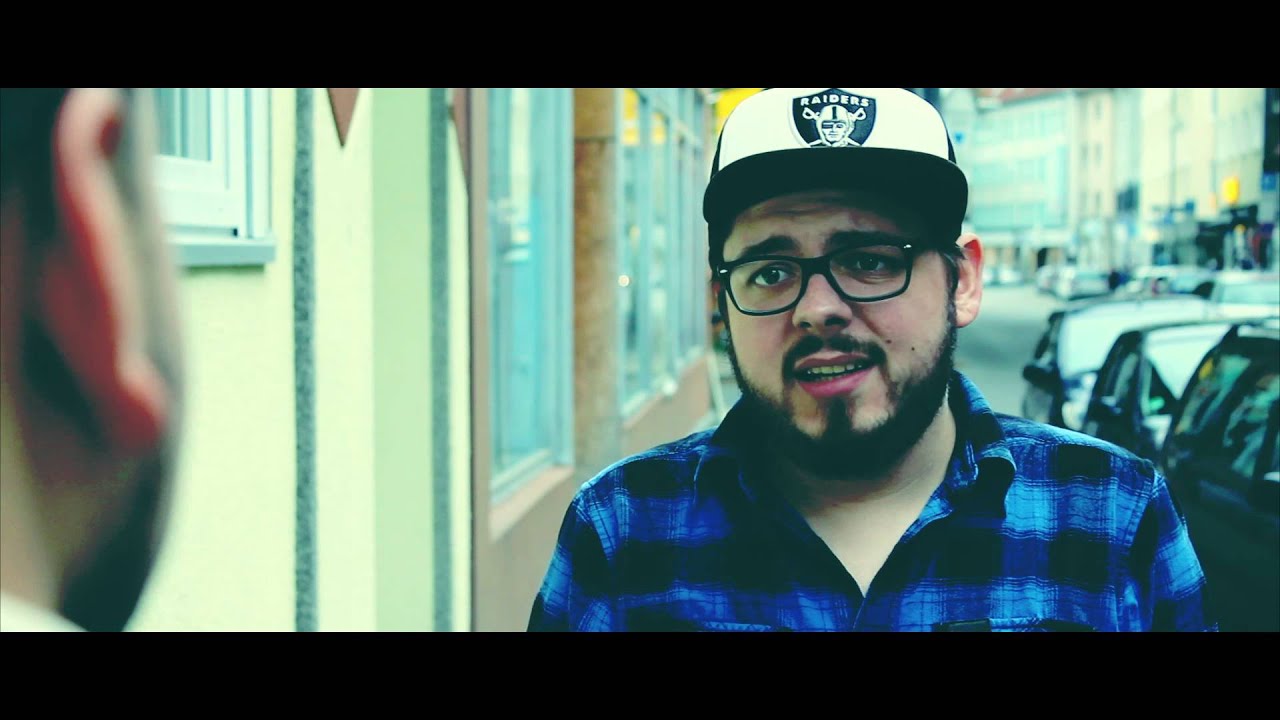 emkay - Was machst Du so? (offizielles Video) - YouTube