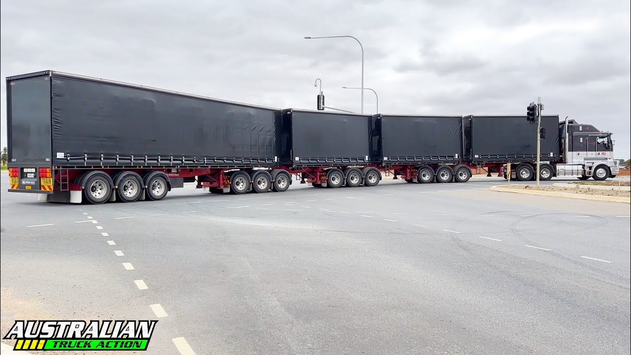 Kenworth K200 B-Quad road train turning - YouTube