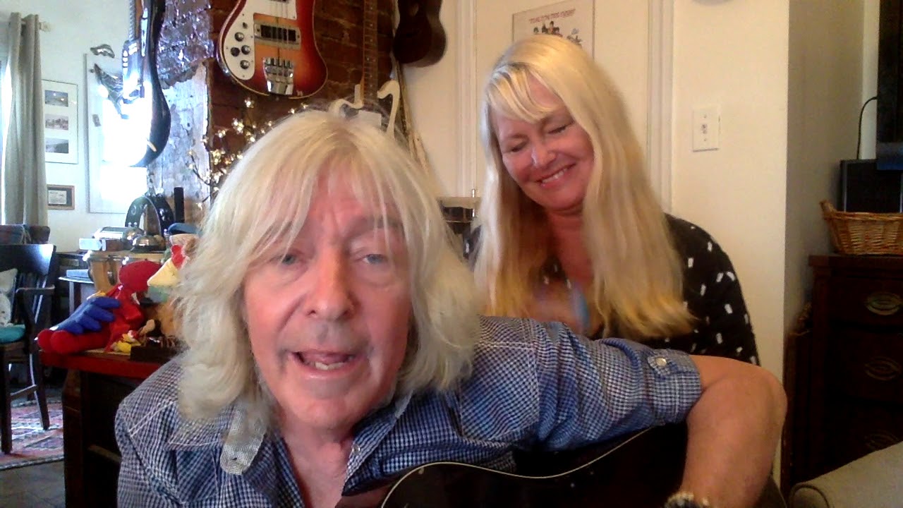 Huw Gower and Mary Louise Gower - YouTube
