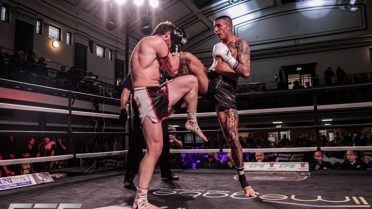 Aaron Slimane vs Richard Keeler - YouTube