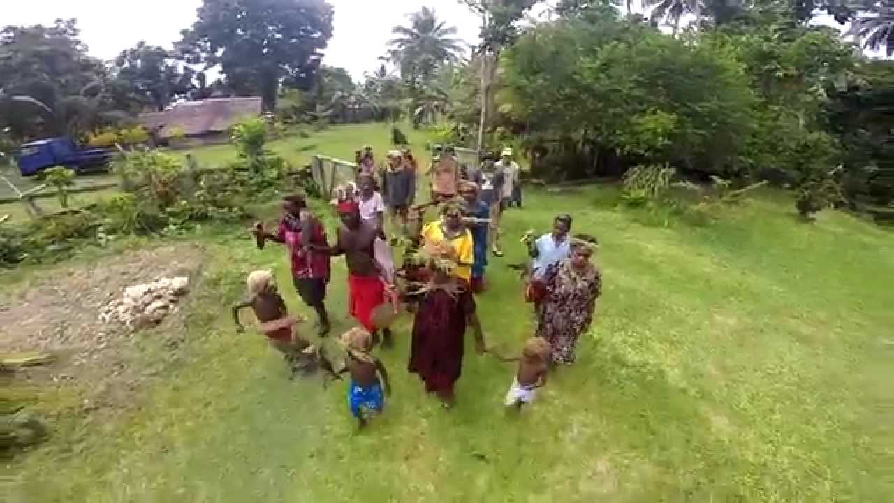 Fissoa village welcome - YouTube