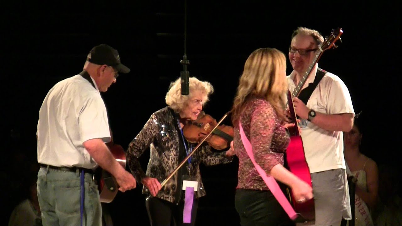 Betty Hopper ~ Oldest Performer ~ Weiser National Fiddle Contest 2011 ...