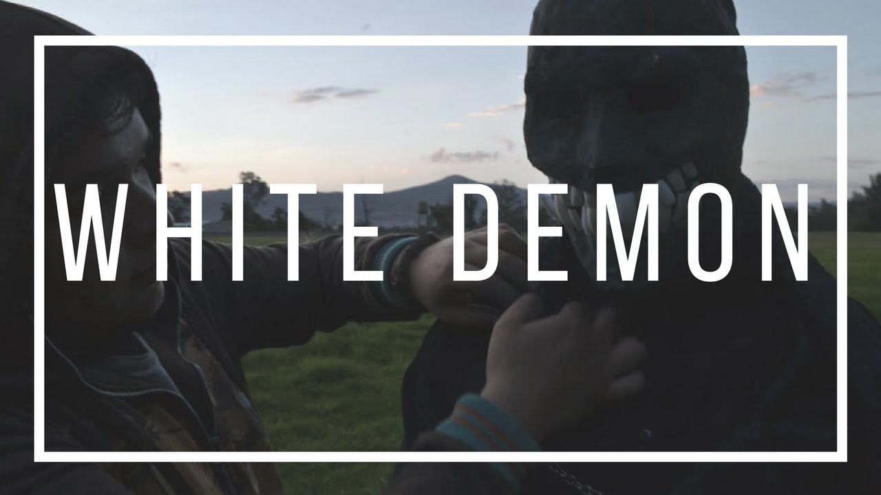 WHITE DEMON (Cortometraje de terror) - YouTube