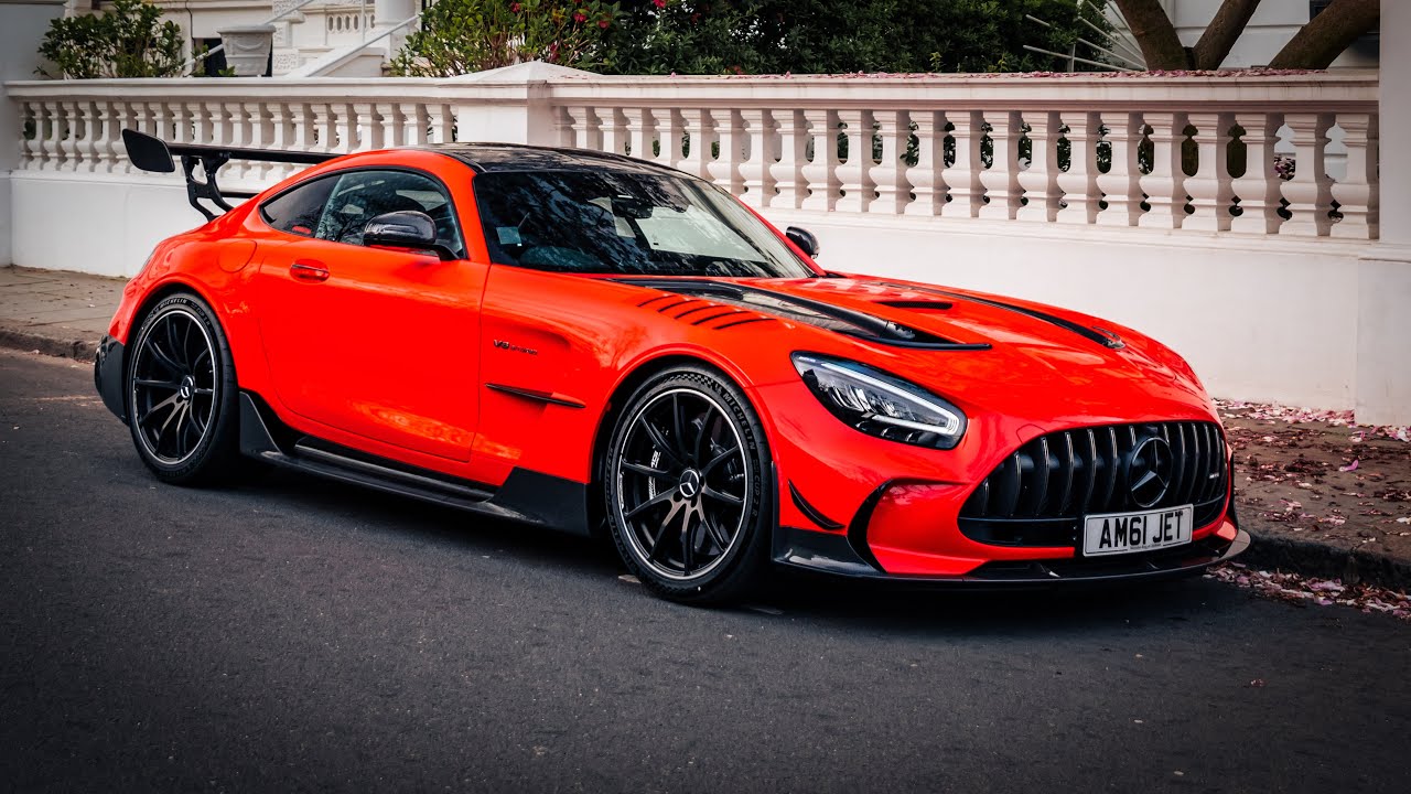 FIRST AMG GT Black Series SOUNDS in London!! - YouTube