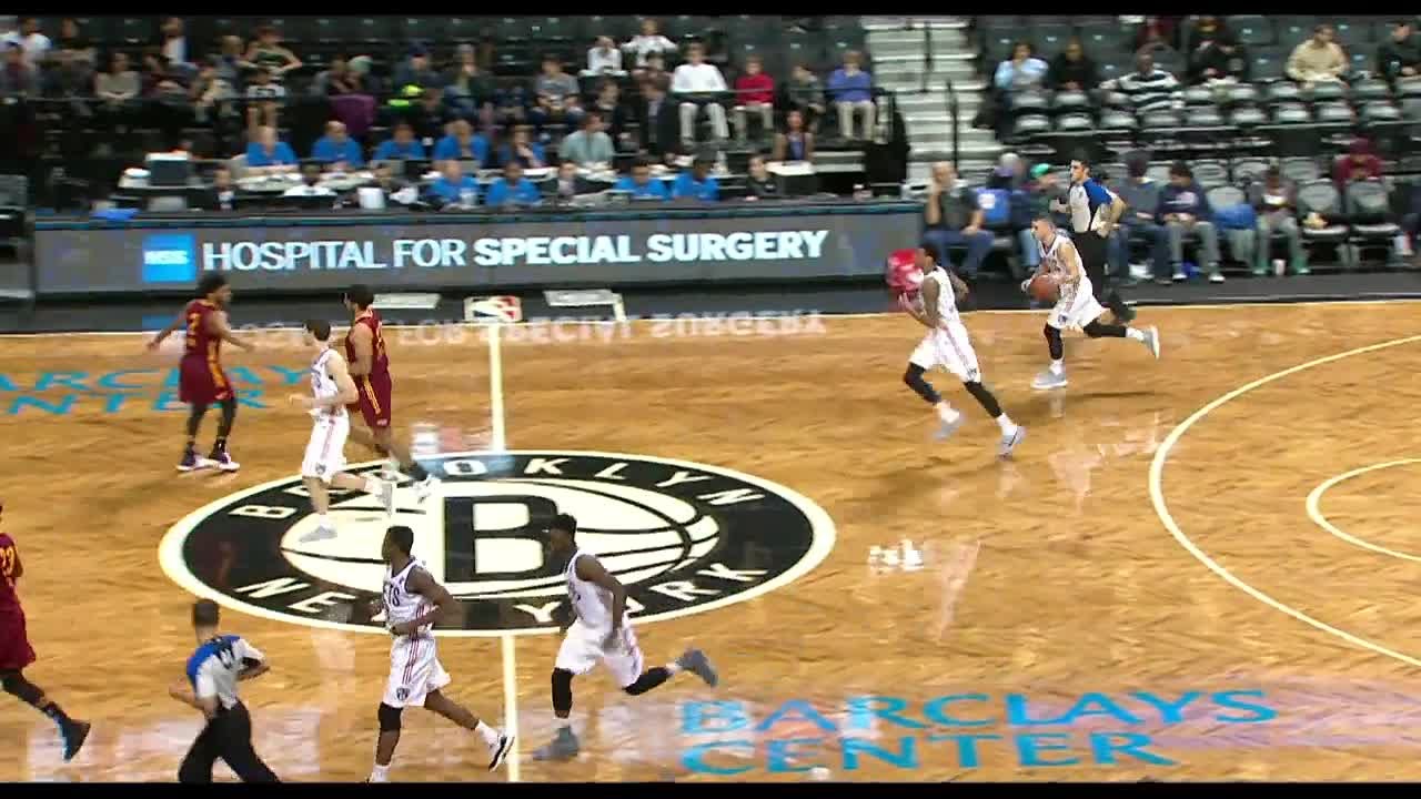 Michael Dunigan posts 19 points & 11 rebounds vs. the Nets, 11/23/2016 ...