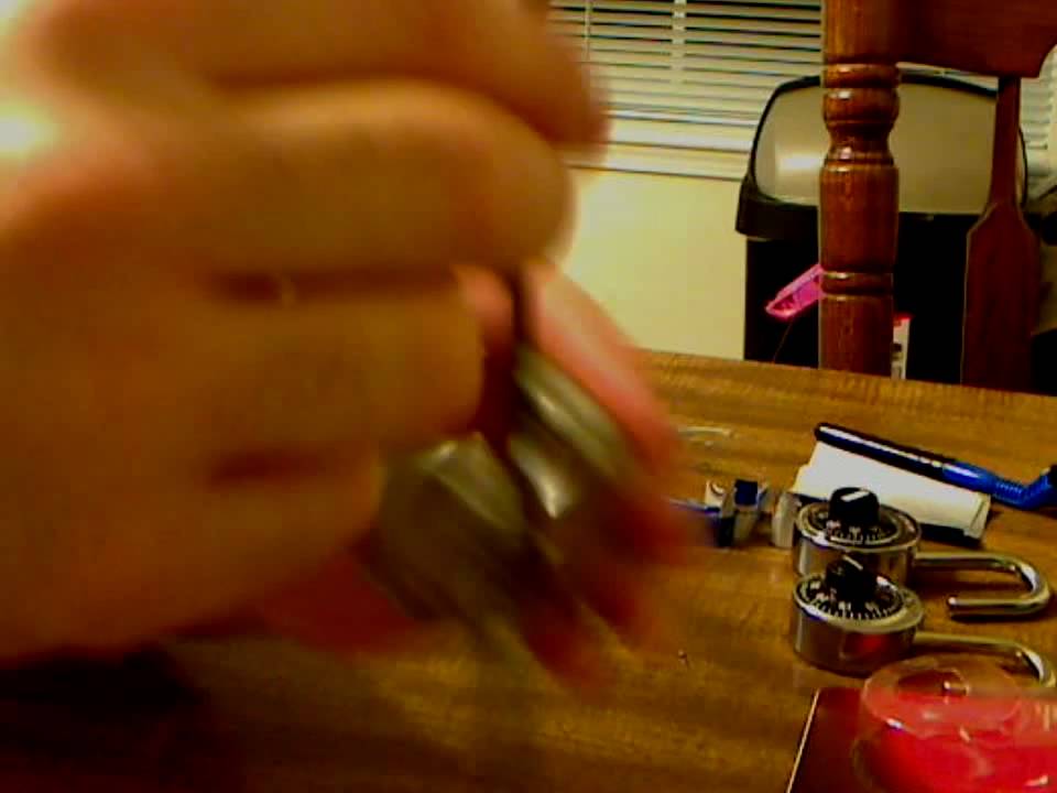 brinks disc lock picking - YouTube