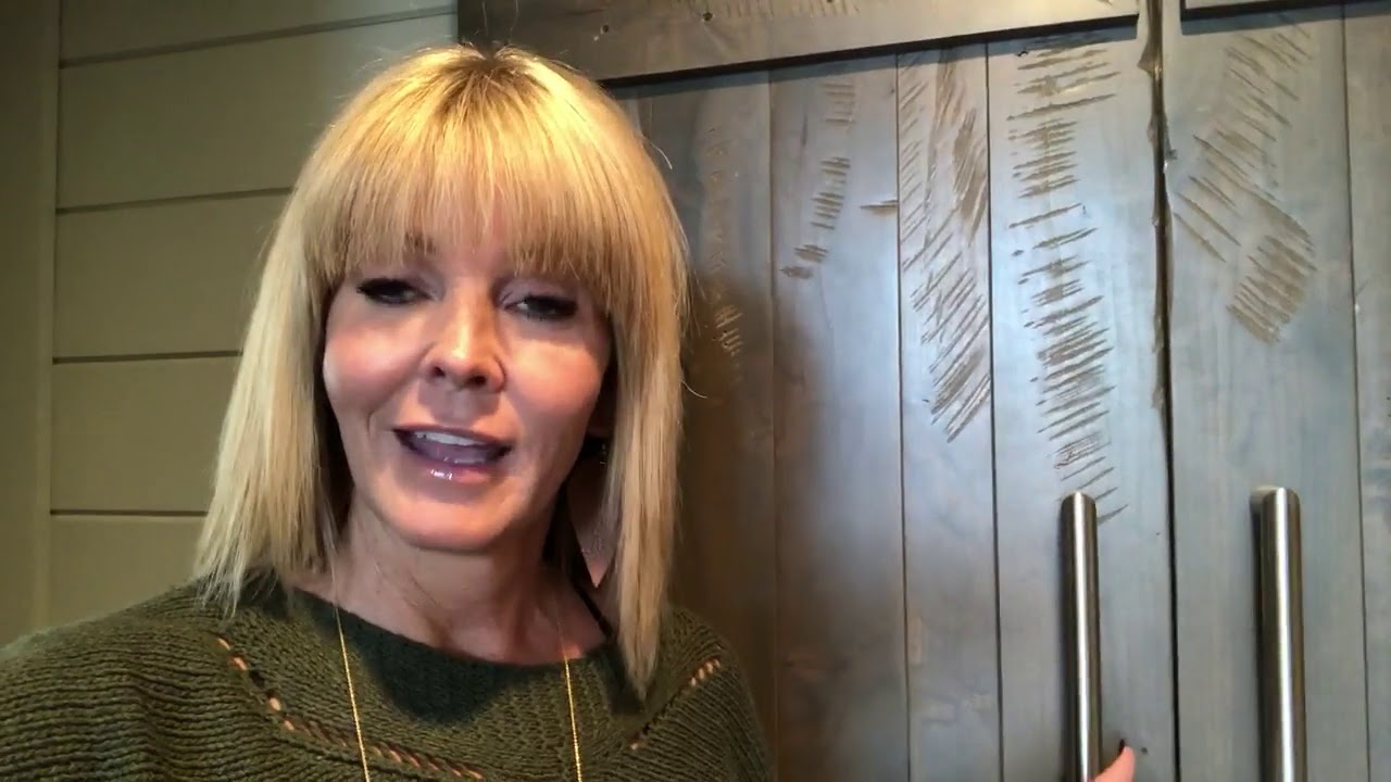 Live Inspired Spotlight: Suzi's Barn Doors - YouTube