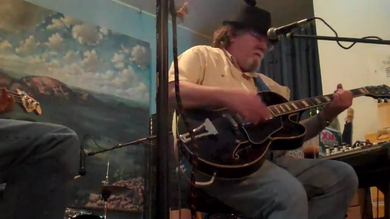 Ben Beckendorf Band - LIVE at Hondo's - I Can't Stand The Ra - YouTube