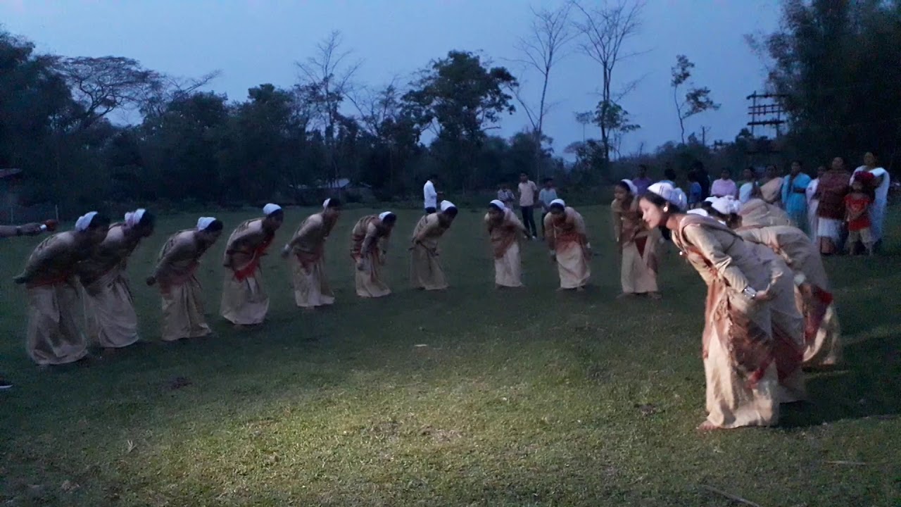 Sonowal Kochari Leseri Bihu,Sarudhadum Village - YouTube