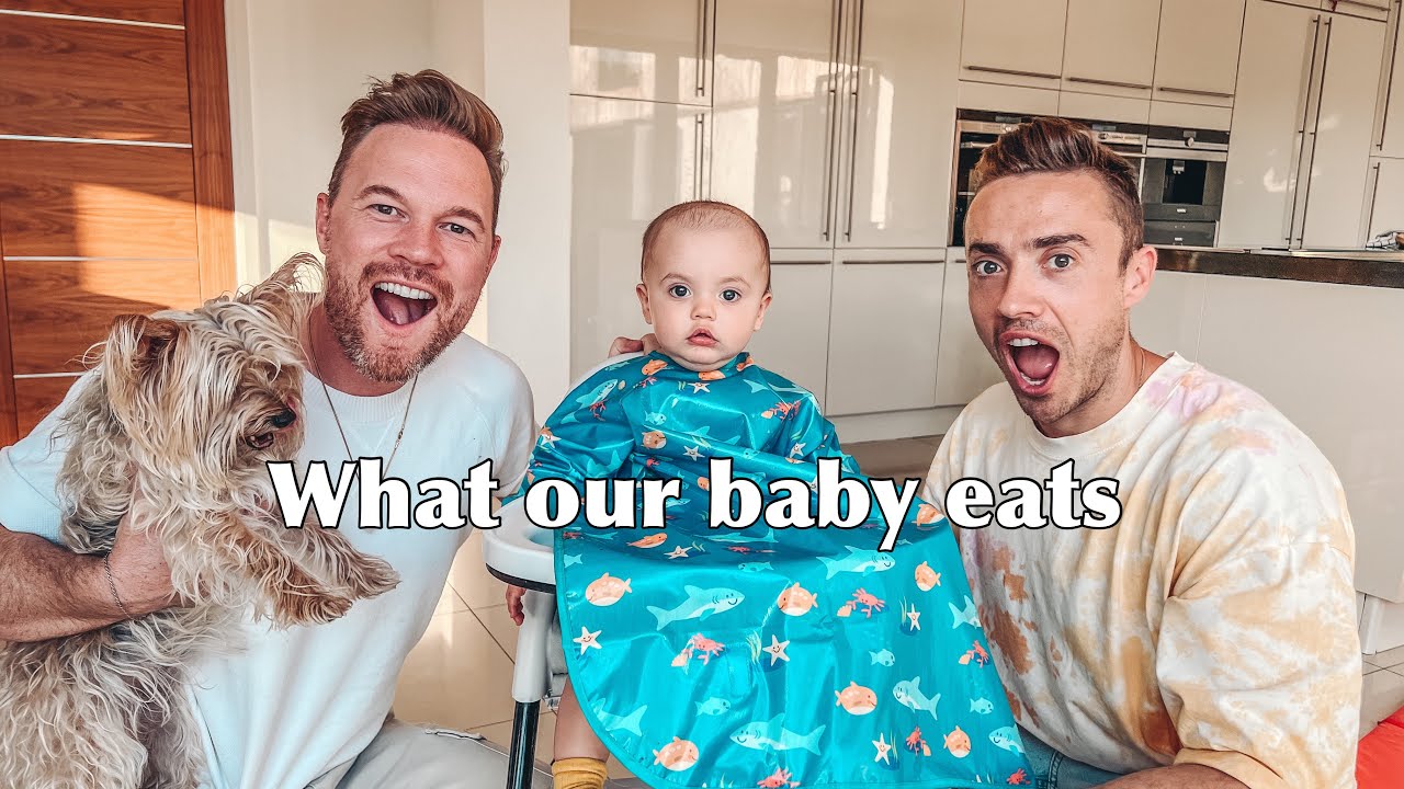 What our baby eats in a day | Stuart & Francis - YouTube