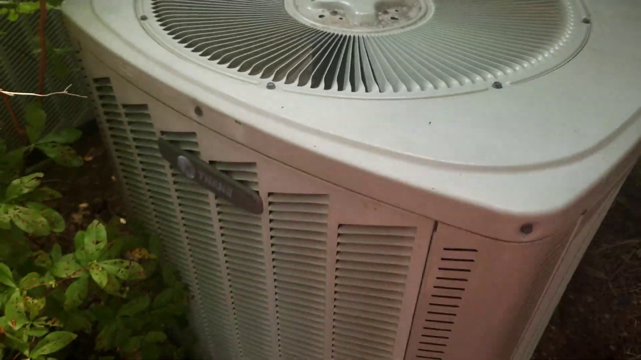 2002 Trane XB10 Heat Pump Starting Up - YouTube