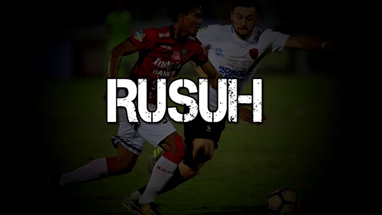 Sepakbola Rusuh - YouTube