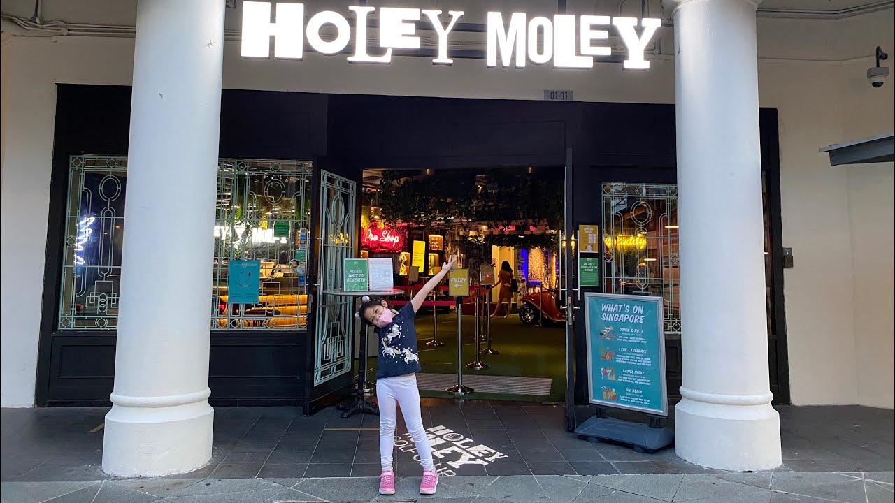 Holey Moley Mini Golf Course - Part 1 | Clarke Quay - YouTube