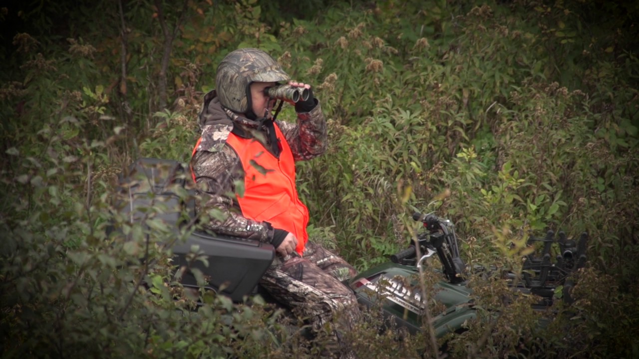 Kolpin ATV Rear Lounger with Lockable Helmet Storage Box - YouTube