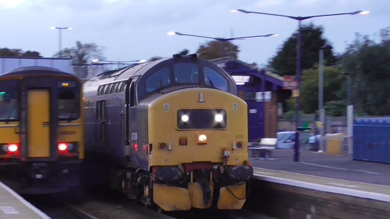 Trains at Brough, 15/10/2022 - YouTube
