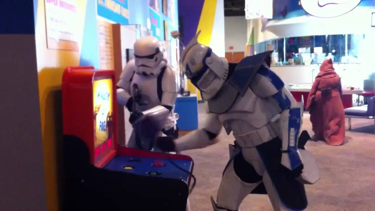 Captain Rex - whack-a-droid - YouTube