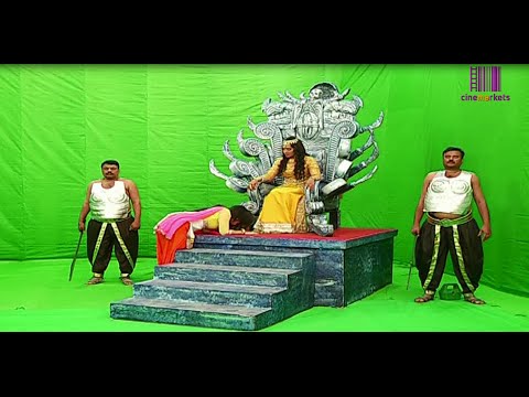 Gayatri Threatens Devika in Patal lok