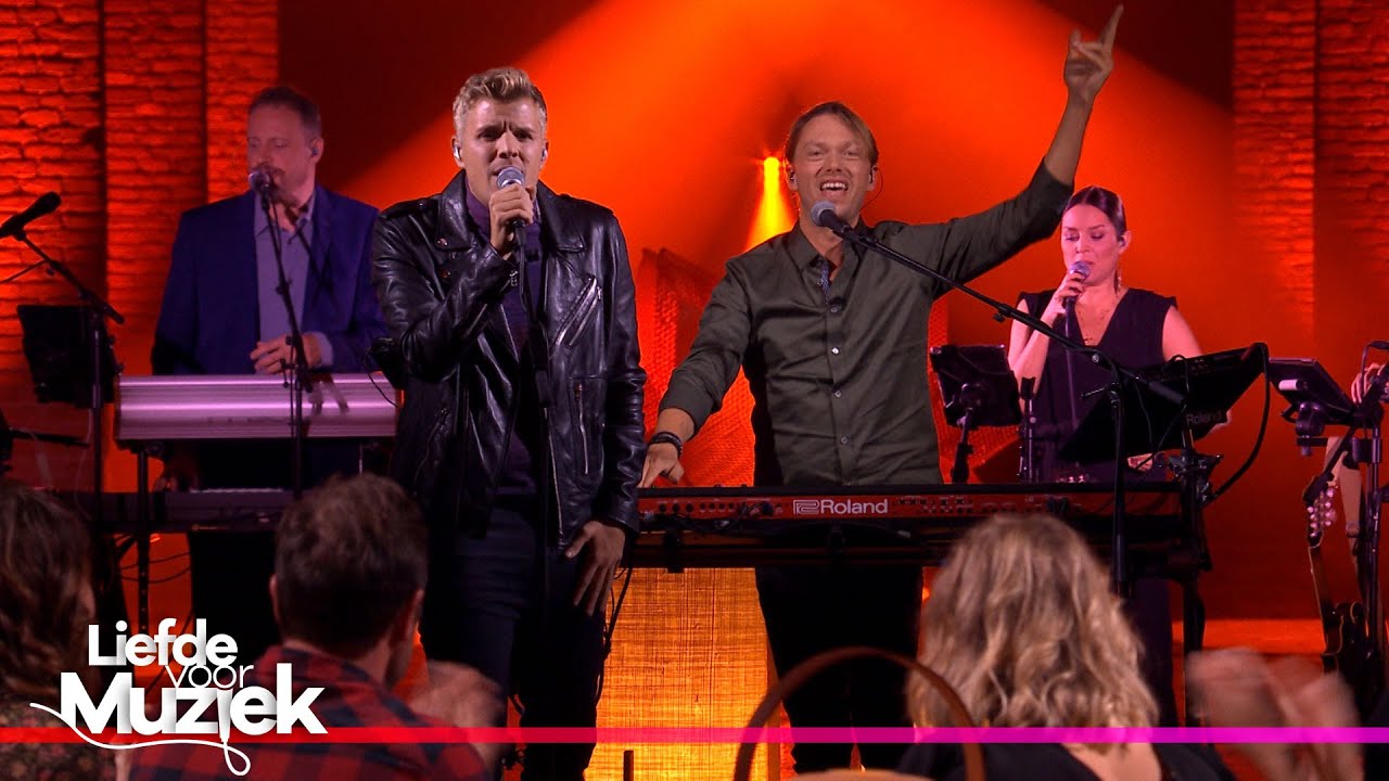 Regi ft. Jake Reese - 'Wolves' | Liefde voor Muziek - YouTube