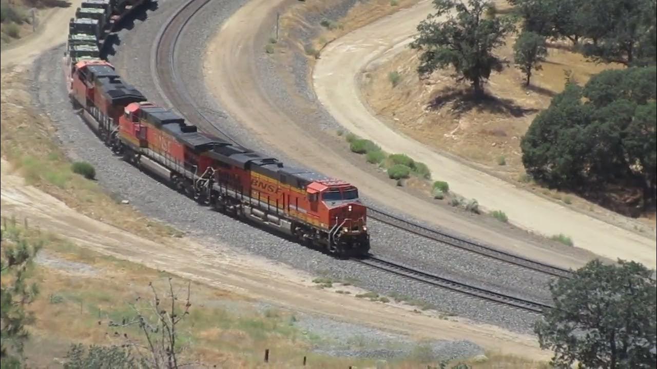 BNSF military train at the Tehachapi Loop - YouTube