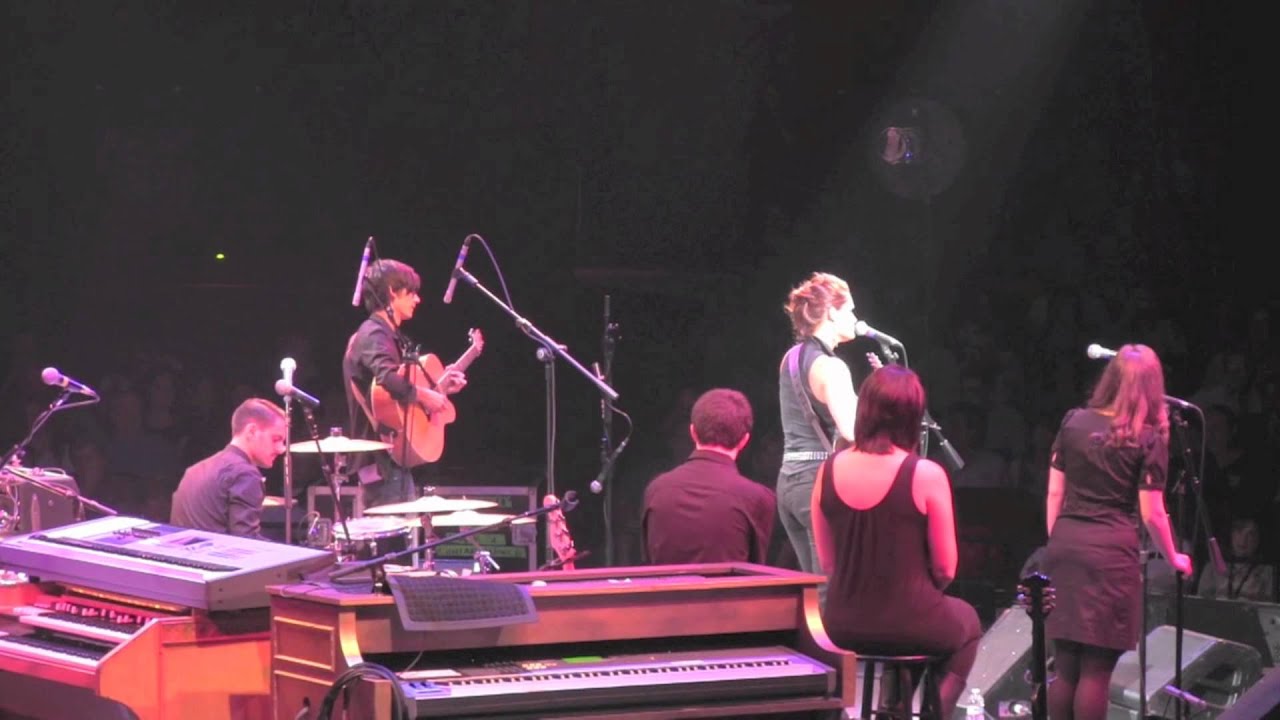 Chelsea Berry - "I Wonder" (North Shore Music Theatre) - YouTube