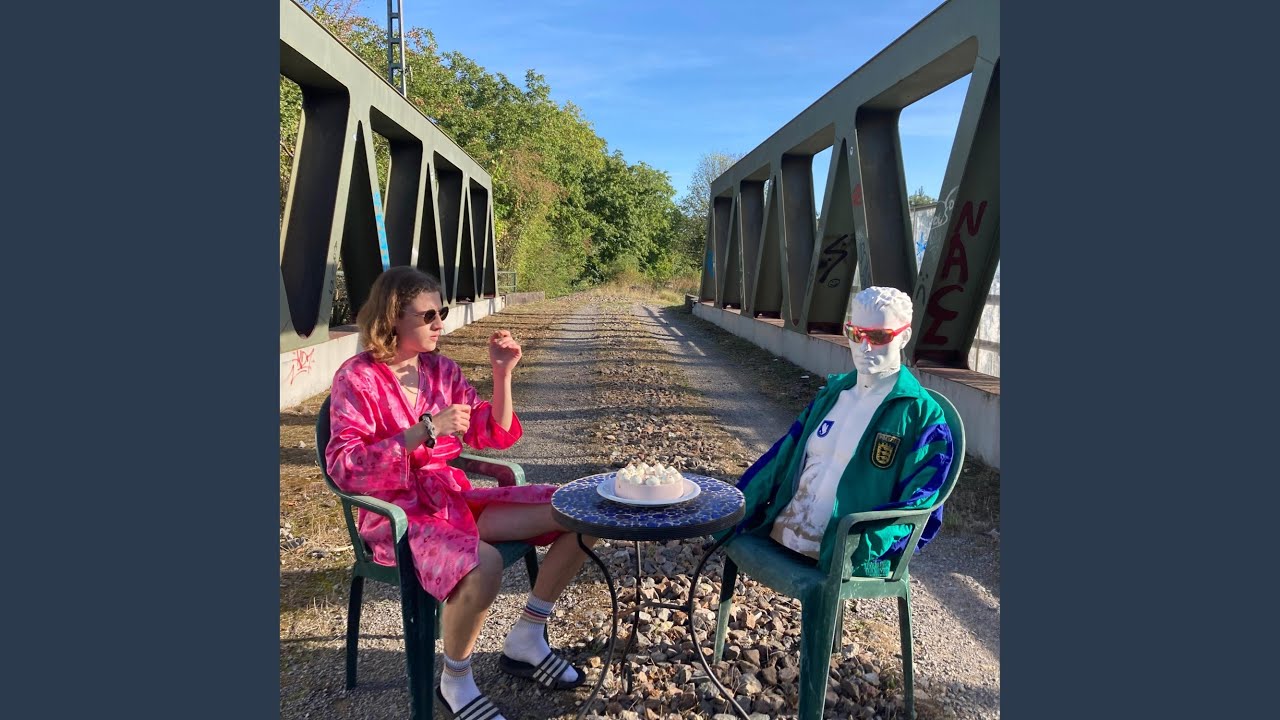 mdma (feat. DJ Zugzwang) - YouTube