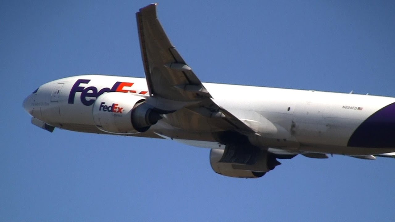 FedEx Express Boeing 777-FS2 N854FD Take off at Narita - YouTube