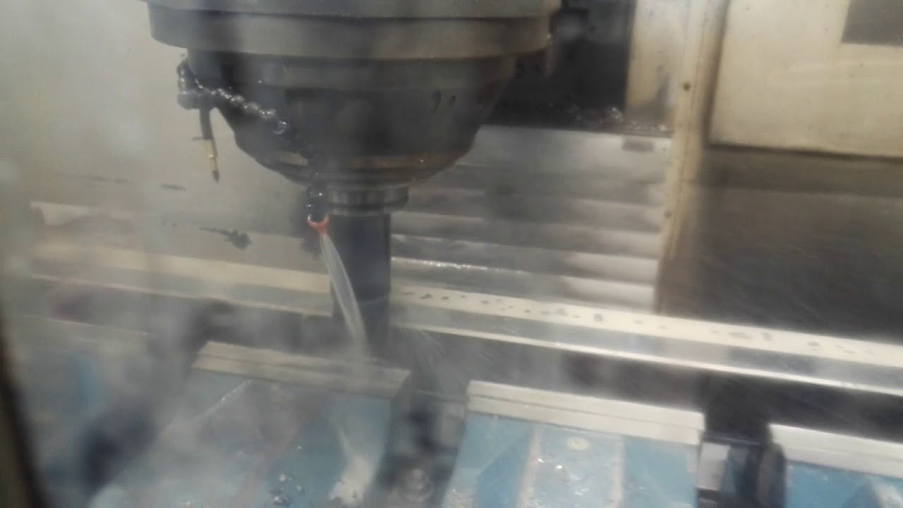RAEX 500 (HARDOX) fast Milling PDMW 090530SR:M8310 pt1 - YouTube