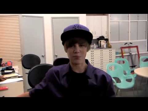 EXCLUSIVE! Justin Bieber Talks About His Most Awkward KISS & Gives YOU Kissing Advice!