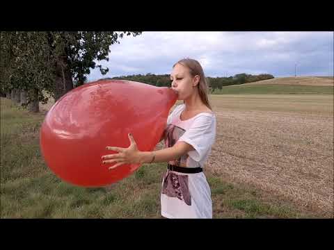 MIa balloon pop again - kallew111 on shotply - YouTube